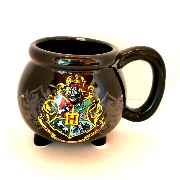 Warner Bros. | Dining | Harry Potter 3d Hogwarts School Crest Ceramic ...